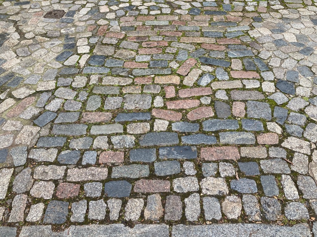 27: The historic road setts of Lamerton and Albury Streets in Deptford ...