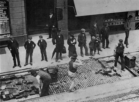 58: London’s hidden and not so hidden, wooden streets. – Building ...